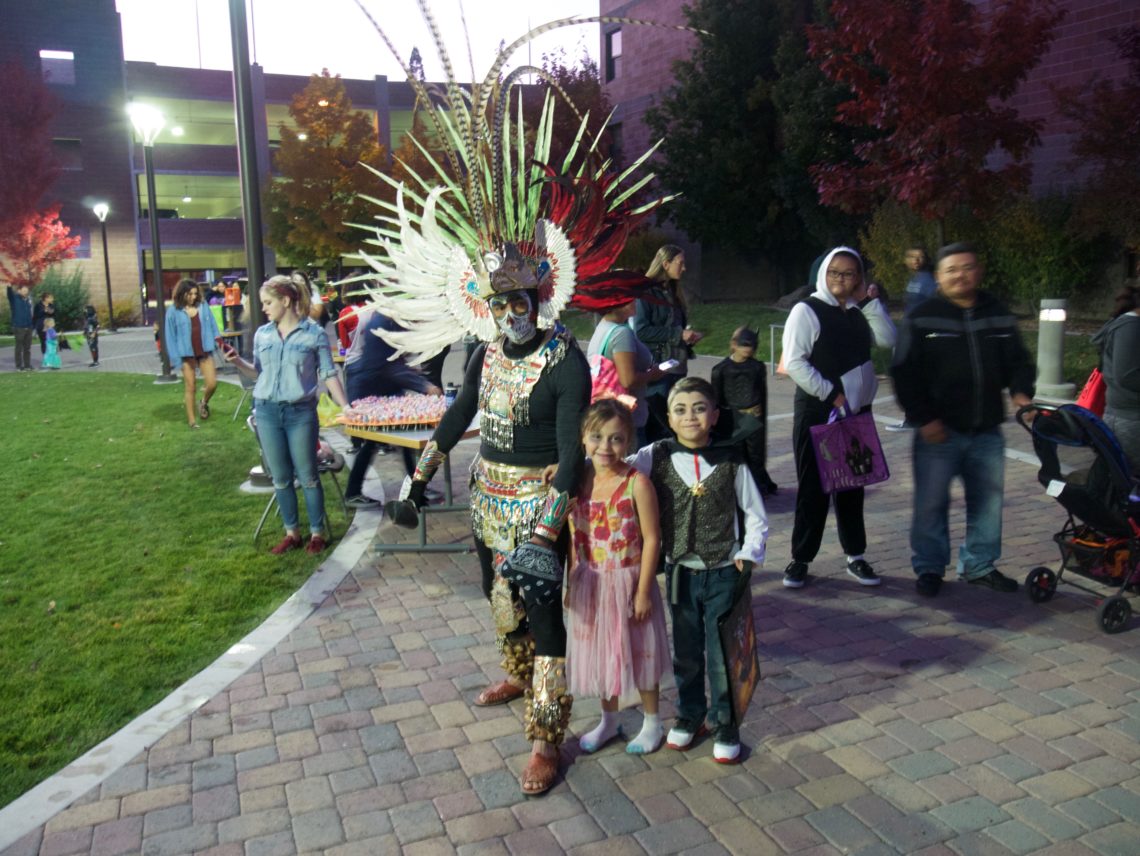 Canada Hall throws safe trick-or-treat event for Reno youth | The ...