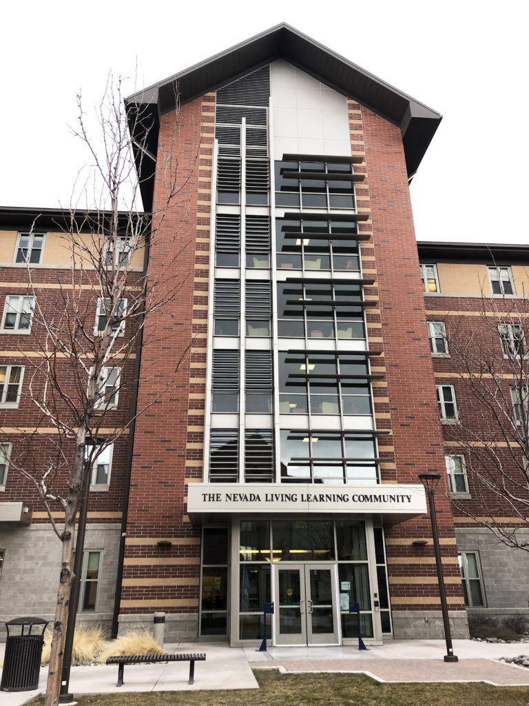 UNR LLC residencia para incluir la comunidad Latinx | The Nevada Sagebrush
