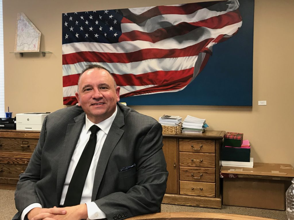 Vincent Solís, presidente de Western Nevada College: Parte 1- Motivando ...