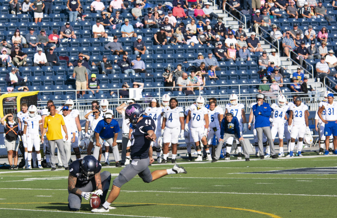 Talton does it again: Game-winning field goal elevates Pack over San ...